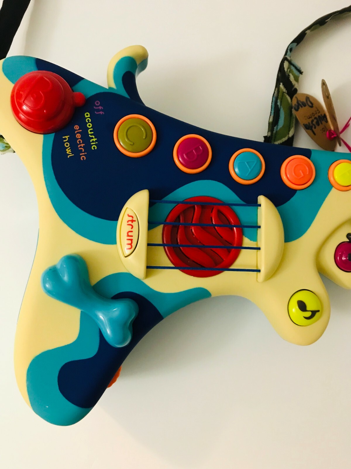 B Woofer Hound Dog Musical Guitar Instruments Toddler Kids Battat Strum ...