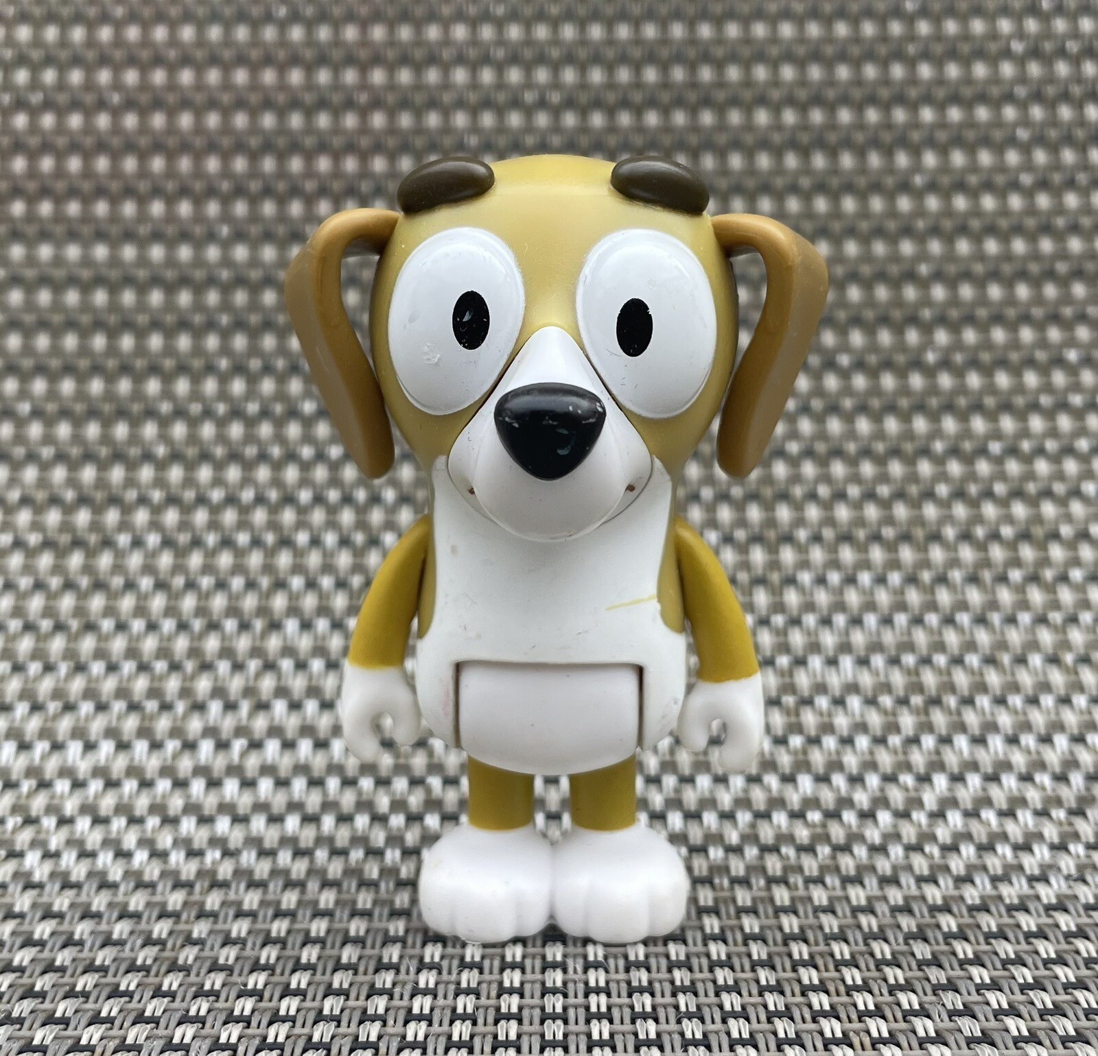 Ludo Studios Disney Tv Show Bluey Honey Beagle Toy Action Figure No ...