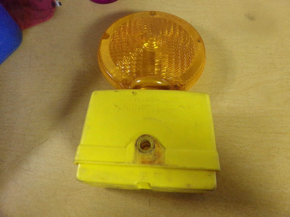 Barricade Flasher Lights | Shelly Lighting