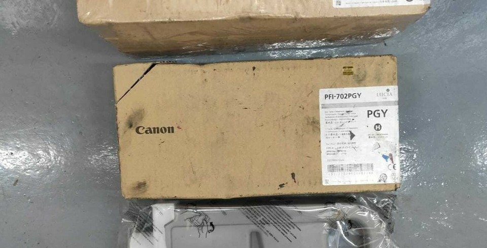 Genuine lot of Canon PFI-702 Ink Tanks (700ml) iPF8100 iPF9100 2011 ...