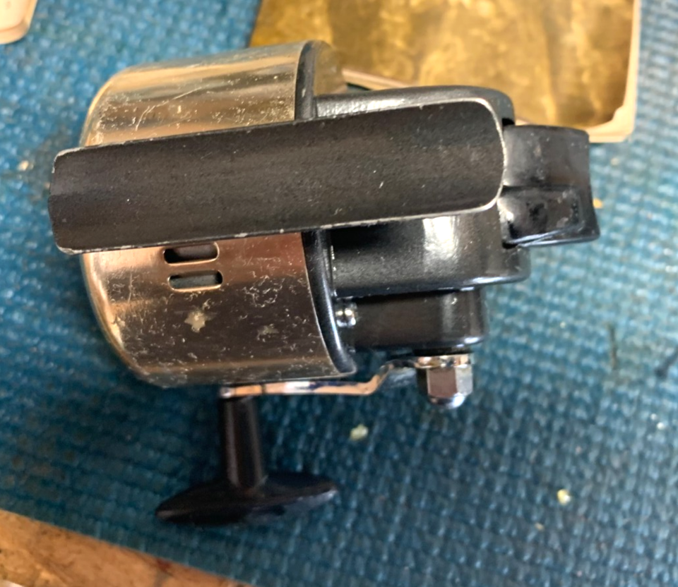 Vintage Roddy 700A Closed Face Spinning Reel Spin Cast box and paper | eBay