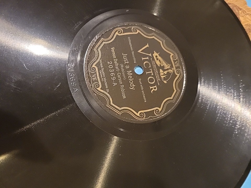 VICTOR 20369 VERNON DALHART CARSON ROBISON 78 FAR AWAY IN HAWAII EXC. | eBay