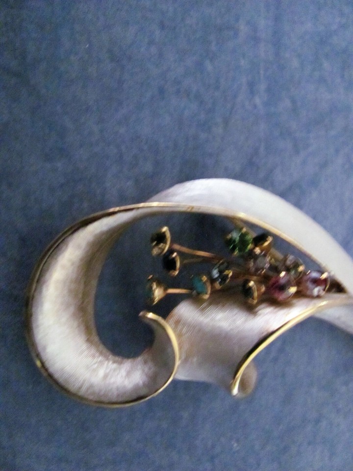 Vintage Kramer Brooch Pin Silver Gold Tone Rhinestone Bouquet Ribbon ...