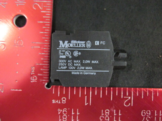 Klockner Moeller 340B Push Button Light Module for sale online | eBay