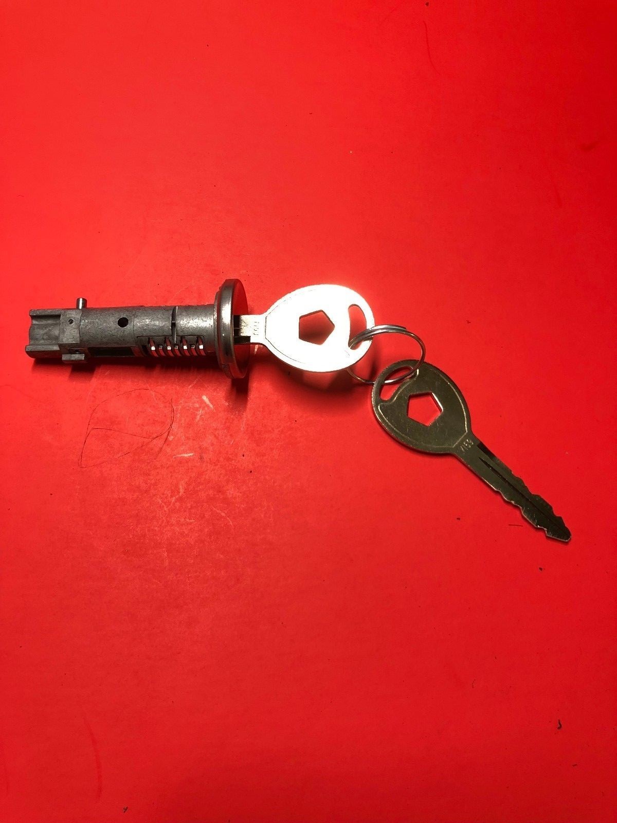 2007-2011 DODGE AVENGER CALIBER IGNITION LOCK CYLINDER 2 KEYS NEW OEM ...