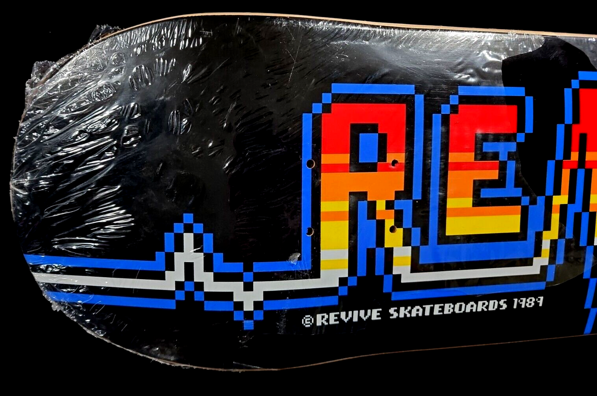 Revive Skateboards Lifeline Logo Skate – East Fork Bikes