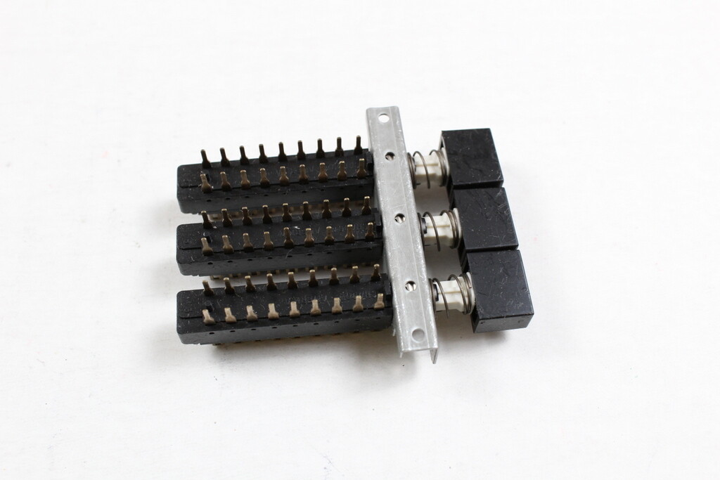 Schadow switch Assembly Pack of 4 | eBay