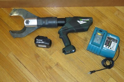 Cable Cutters - Greenlee Gator