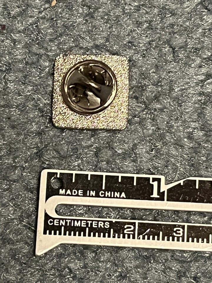 VW Volkswagen Autostadt Silver New Beetle Hat Lapel Pin | eBay