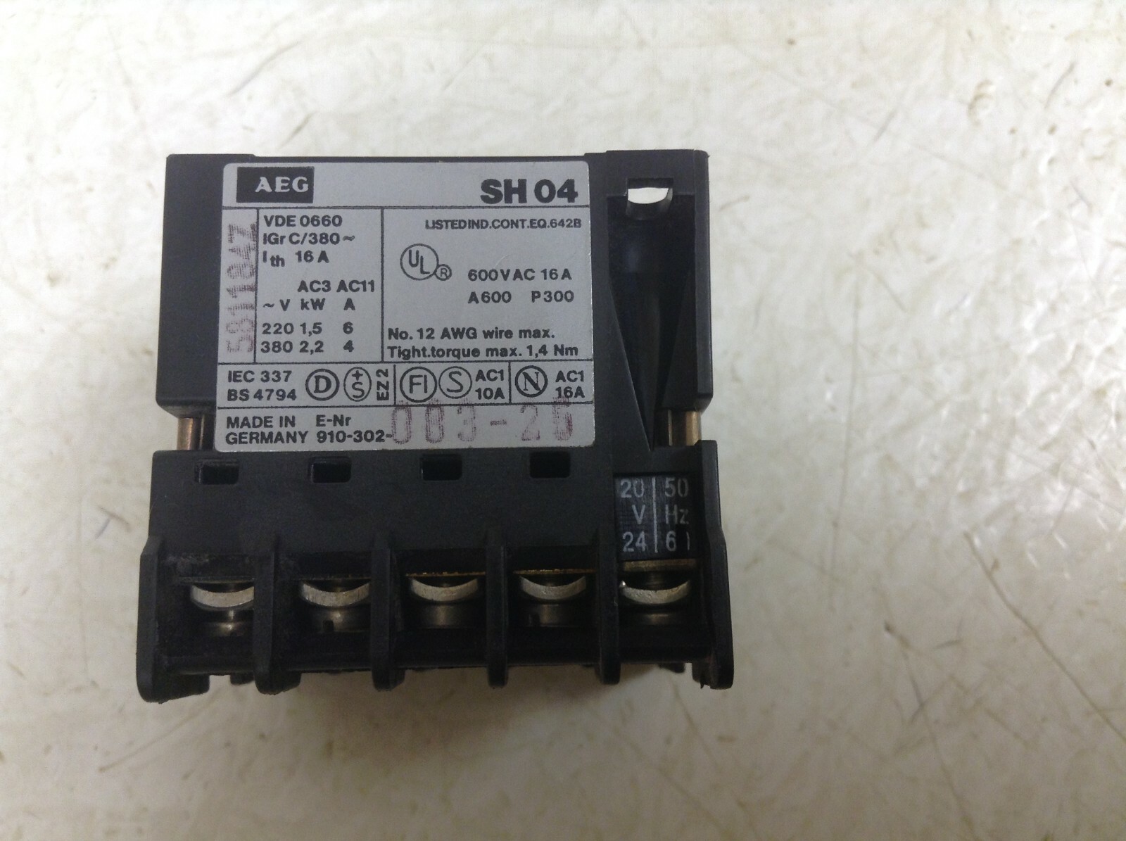 AEG Modicon SH04 22Z 20/24 VAC Coil Relay SH0422Z SH 04 | eBay