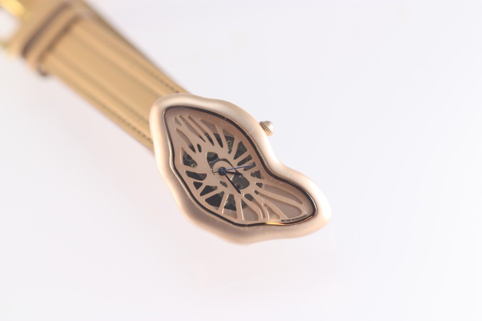 Liquid Time Dali Inspired Melting Homage Soft Melted Watch Crash for ...