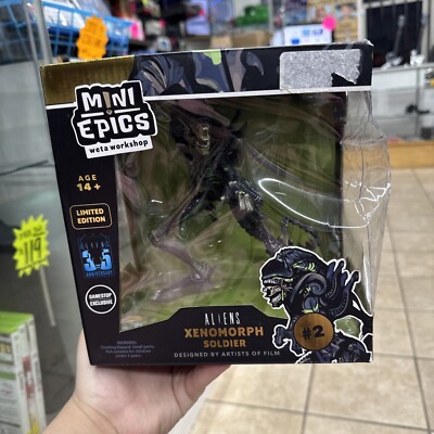 Xenomorph Soldier Mini Epics WETA Workshop Exclusive Limited Edition ...