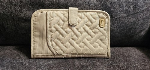 CUTE! Lug Tandem Tan Live Laugh Love RFID CC Wallet New Without Tags ...