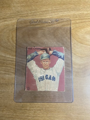 1933 Goudey #7 Ted Lyons Rookie Card HOF Poor Condition | eBay