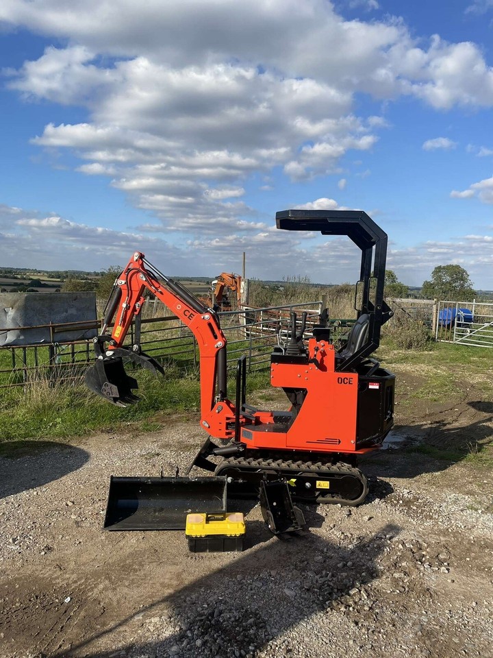 2025 LE0.8+ Mini Digger, Swing Boom, 3 Buckets, Pilot Control ...