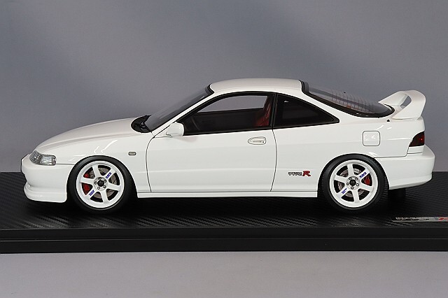 ignition model 1/18 Honda Integra (DC2) Type R White TE37 17 ignition model 1/18 Honda Integra (DC2) Type R White TE37 17