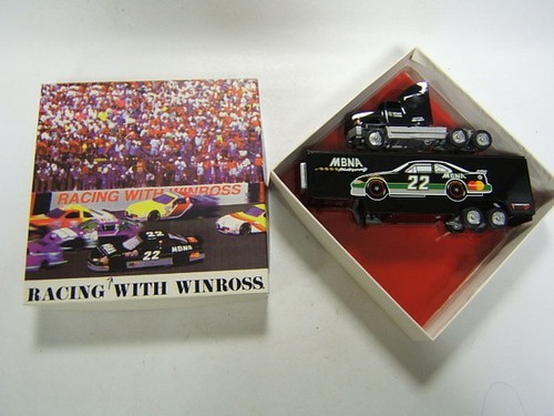 Winross Bill Davis Racing Transport MBNA #22 MIB | eBay