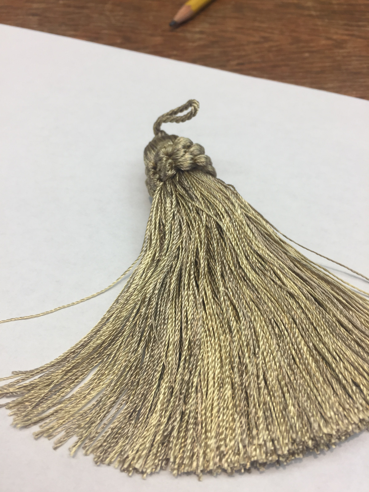 100 Pieces light Green Italian Key tassel perfect for runners pillows ...