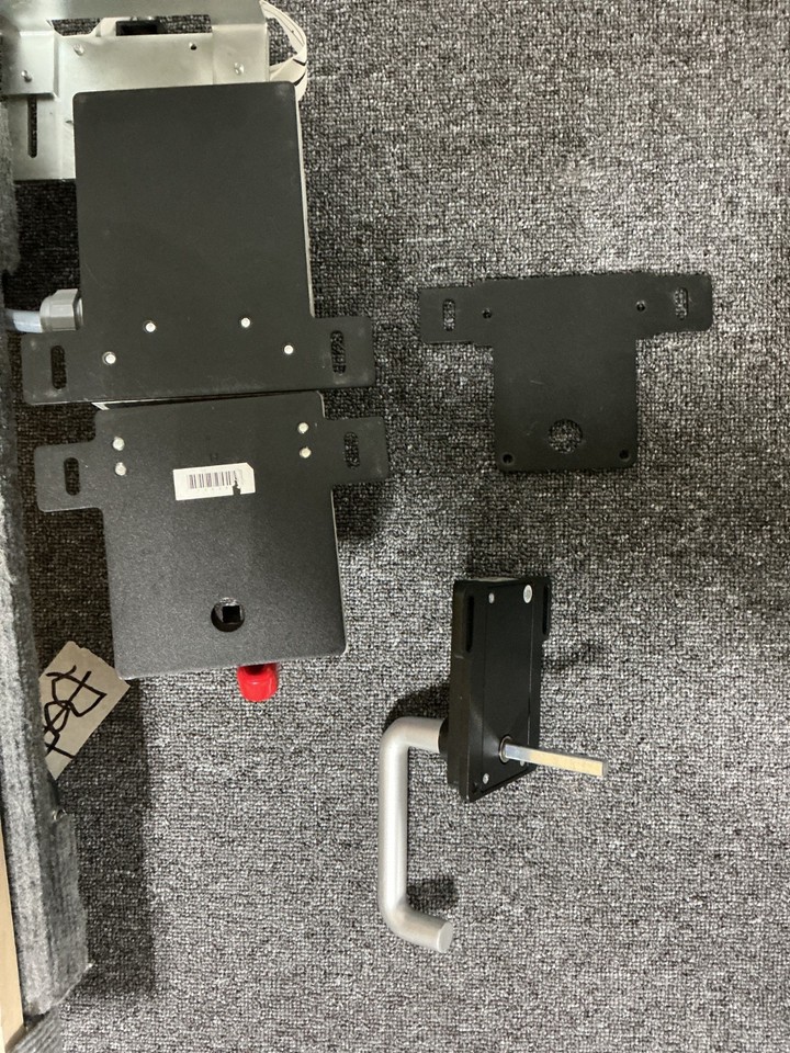 Allen-Bradley Guardmaster Safety Handle & Interlock 442G-MABH-L / 442G ...