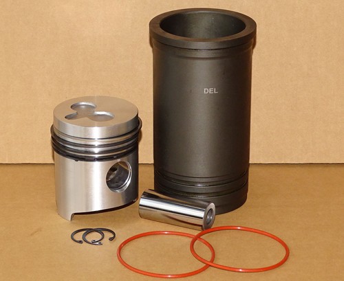 Cylinder set piston cylinder MWM KD110.5 KD 110.5 engine or FENDT ...