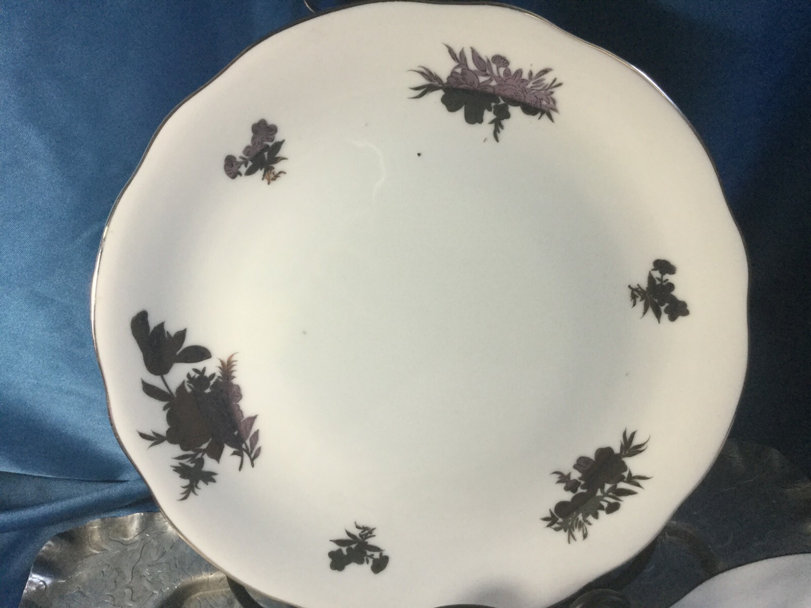 Seyei Fine China, Silver Rose 397, lot 3 dinner plates, Silver trim ...