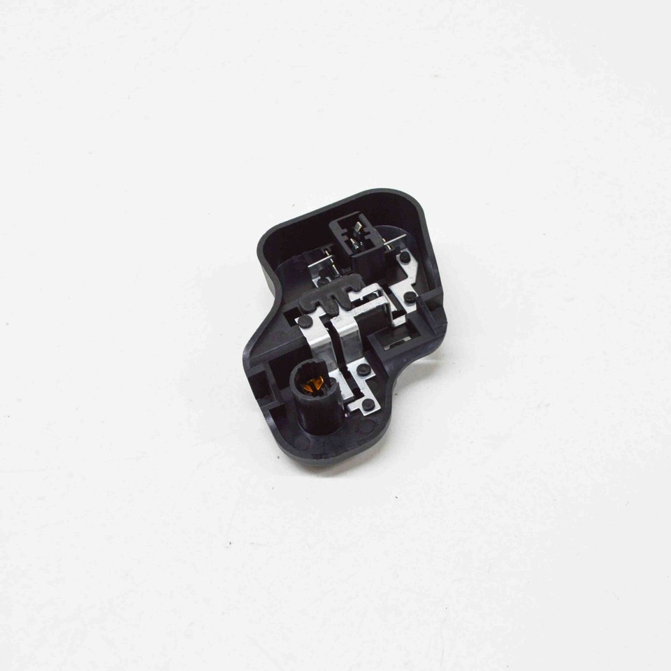 VW GOLF MK7 Inner Right Tail Light Bulb Carrier 5K0945260 BRAND NEW | eBay