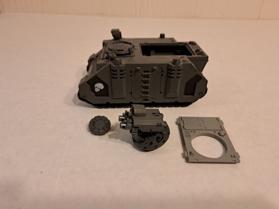 Games Workshop Warhammer 40K: Space Marines Razorback Heavy Bolters ...