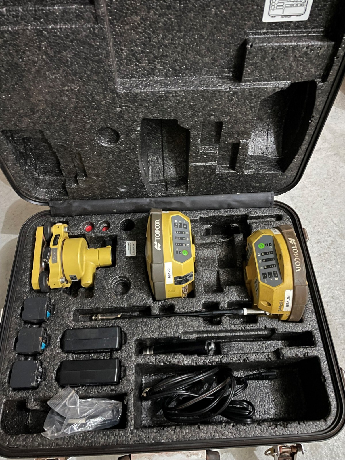 Topcon Hiper II L1 L2 GPS GLONASS 410-470MHz Digital UHF Base & Rover ...