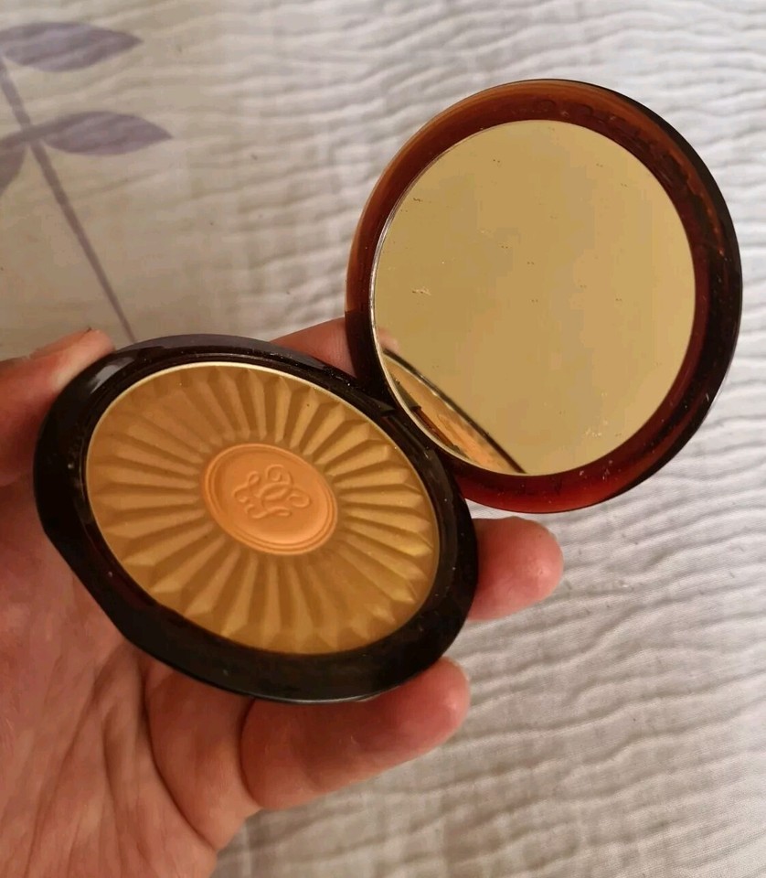 GUERLAIN Paris Terracotta Bronzing Powder Mirror Inside Women Cosmetics ...