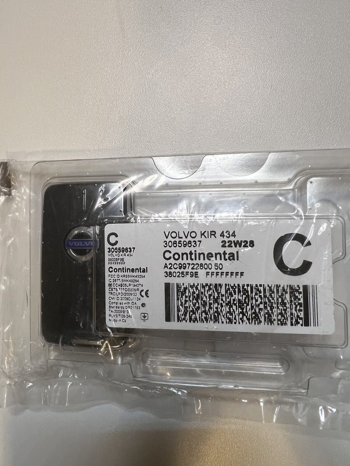 OEM GENUINE VOLVO XC70 MK2 LOCKING SYSTEM REMOTE CONTROL SMART KEY FOB ...