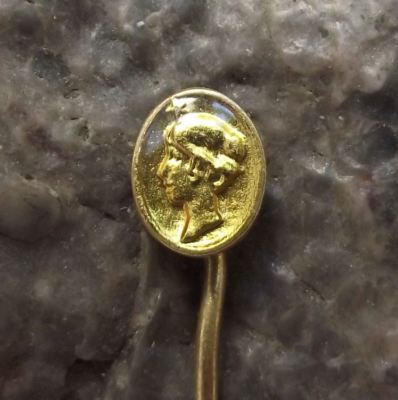 Small Discrete Roman Greek Elegant Woman Lady Goddess Golden Bust Pin ...