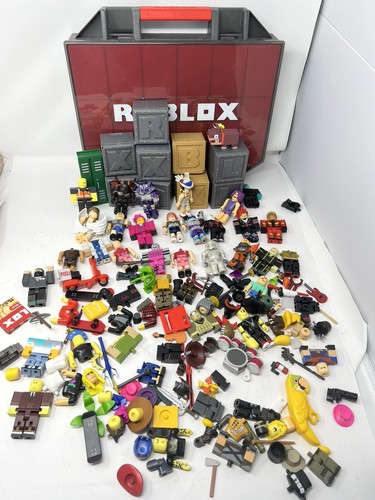 ROBLOX Figures Lot Figs Weapons Accessories Carrying Case | eBay