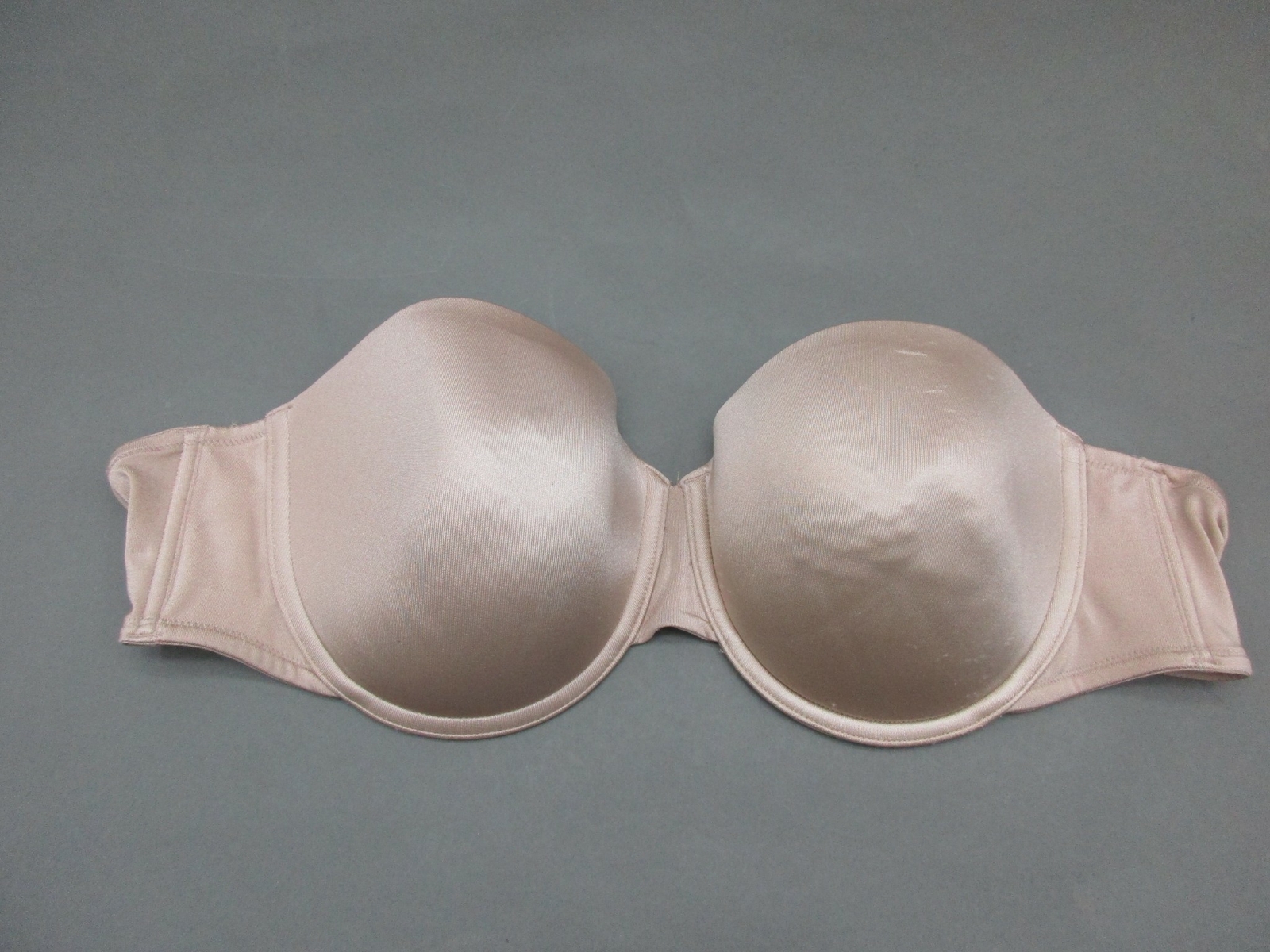 38DD DREAMFIT WOMENS BEIGE UNDERWIRE PADDED BACK CLOSURE STRAPLESS BRA ...