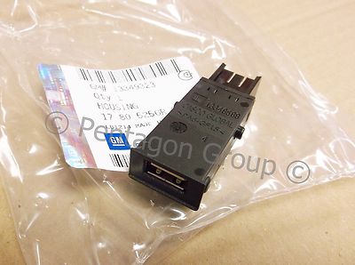 Genuine Vauxhall Astra J Zafira Insignia Cascada USB Adaptor Connector ...