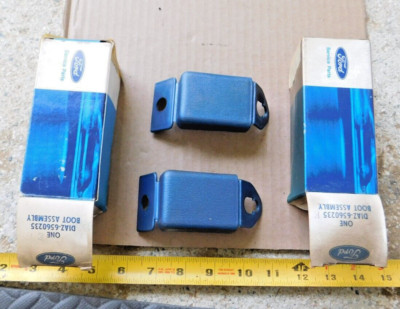 2 NOS FRONT SEAT SHOULDER STRAP BOOTS FOR 1971-72 FORD LINCOLN MERCURY ...