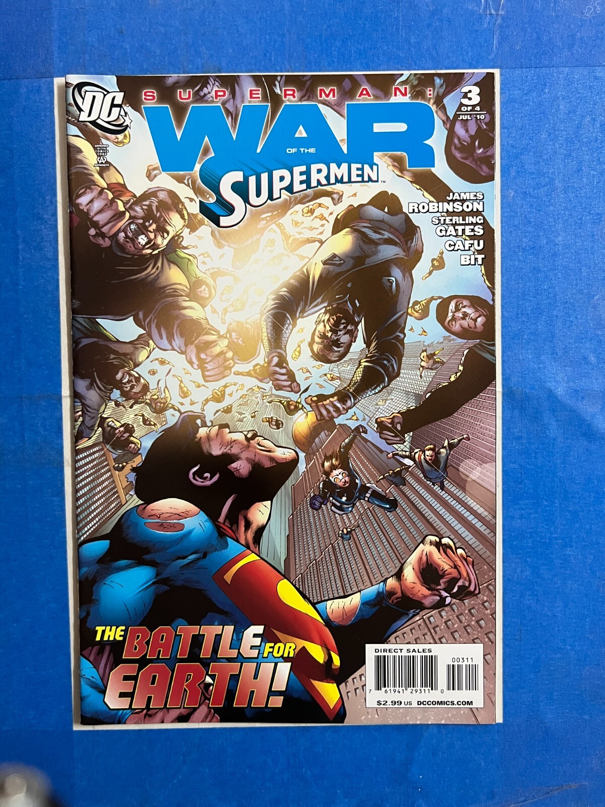 War of the Supermen #3 DC Comics 2010 | Combined Shipping B&B | eBay
