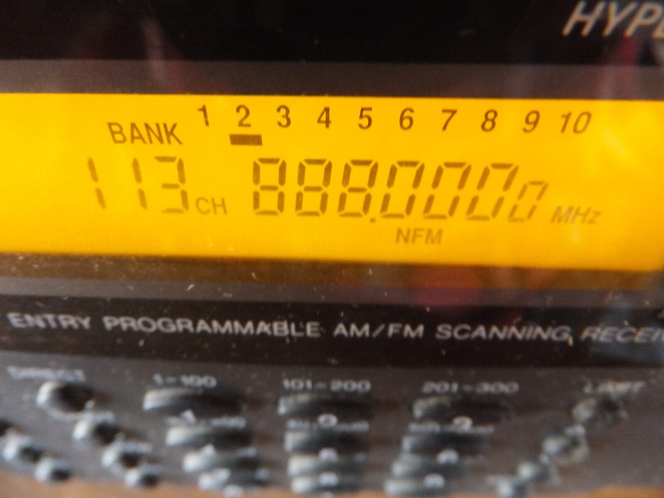 Realistic PRO-2042, 20-9464, 1000 Channel Scanner Radio - 25-520, 760 ...