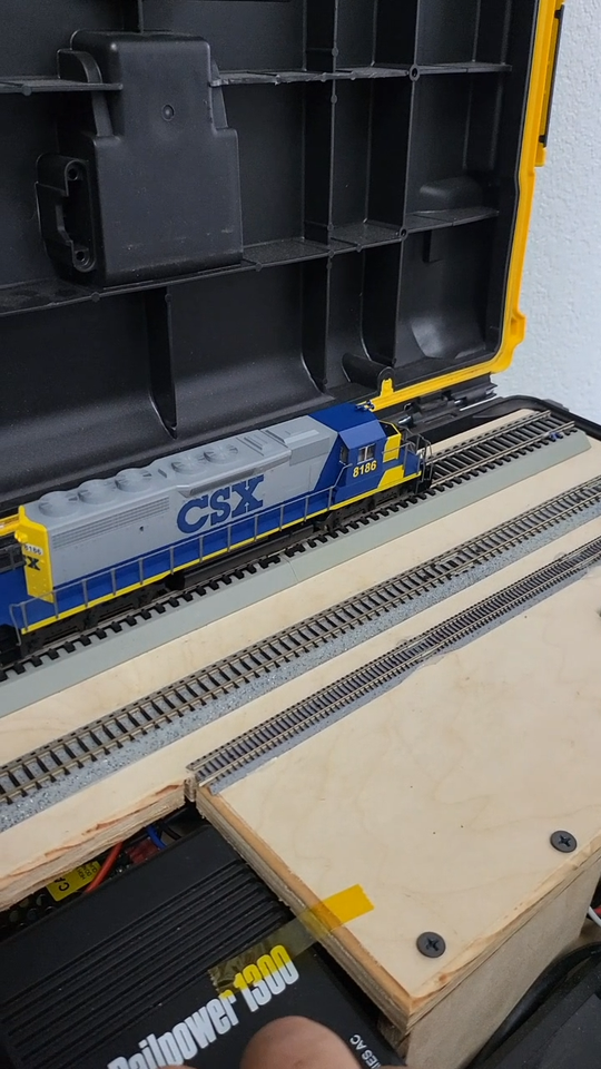 HO KATO 37-2705 CSX EMD SD40-2 Rd # 8186 DC (Used new) | eBay