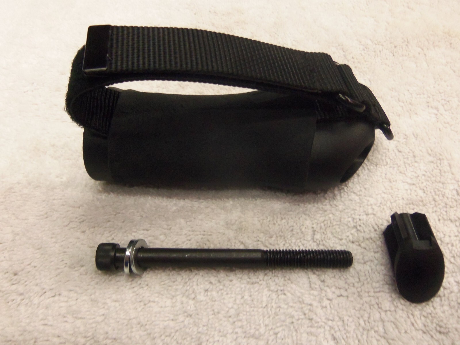 GENUINE MOSSBERG SHOCKWAVE RAPTOR 500/590 GRIP W/ADJ RECOIL KIT ...