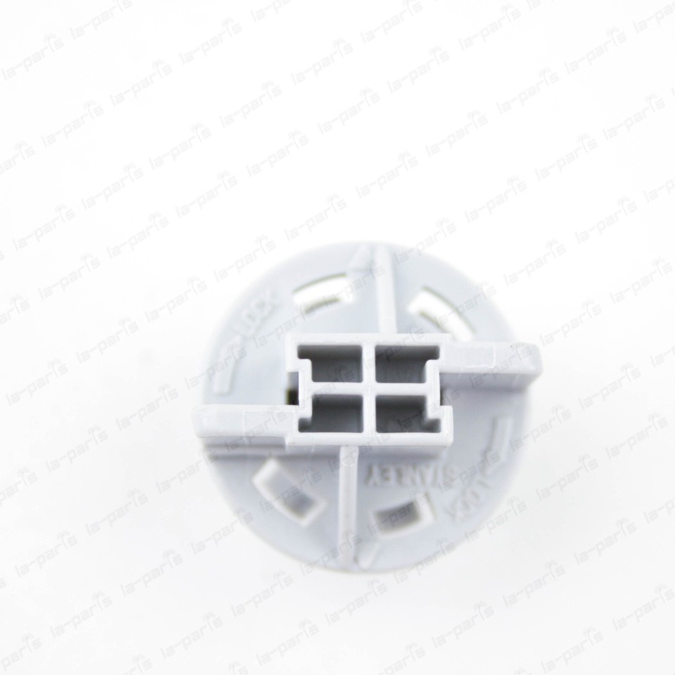 New Genuine Toyota LC 120 Prado Back Up Lamp Socket NO.3 81565-60620 | eBay