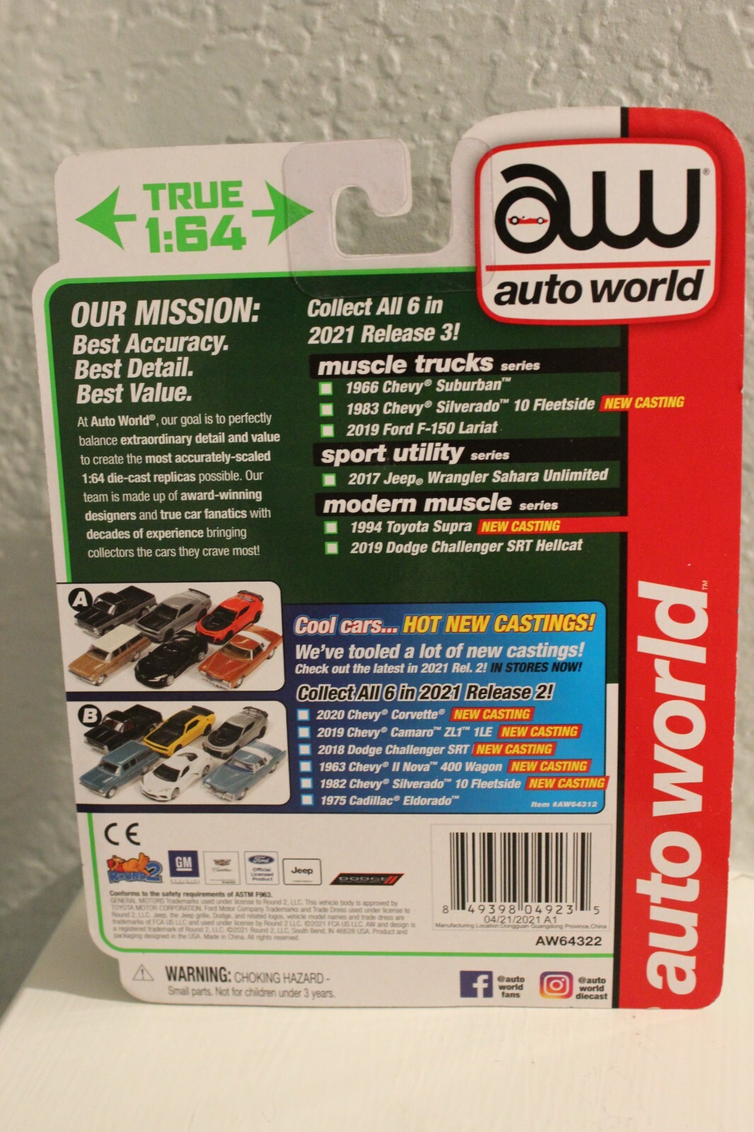 AW AUTO WORLD MUSCLE TRUCKS 1966 CHEVY SUBURBAN SADDLE POLY MISBP LE ...