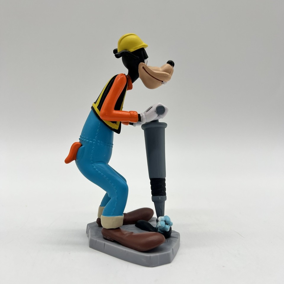 Mickey Mouse and Friends Goofy as Street Repair Worker 3” PVC Figure ...