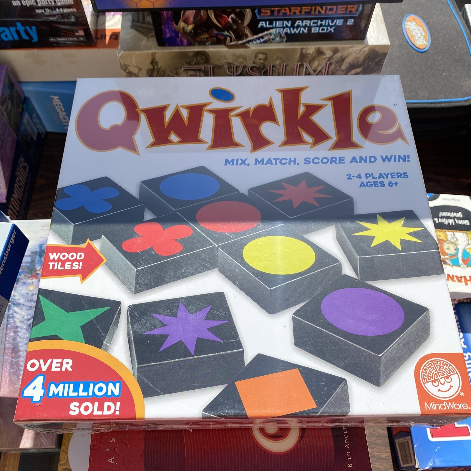 Qwirkle Wooden Tiles Board Game MindWare Tile Mix Match Complete NEW ...