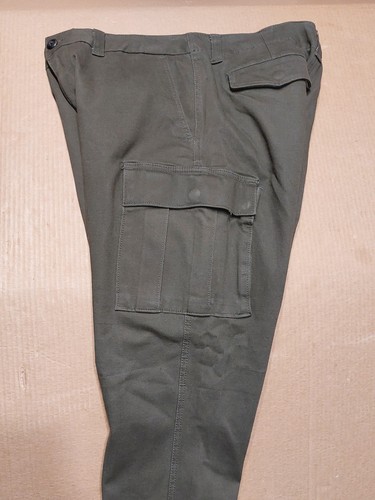 NWT Banana Republic Men's 33x30 Brushed Moleskin Tapered Cargo Pants ...