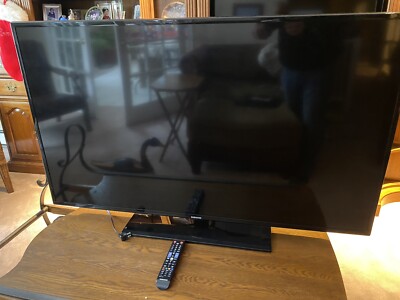 Samsung 55" Television Set Model UN55H6203 | eBay