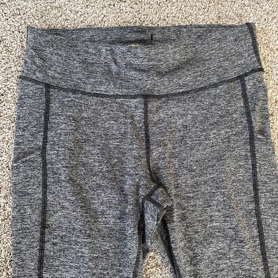 Xersion Women's Fitted Gray Capri Size L Quick Dri Leggings Pockets 19” Inseam | eBay