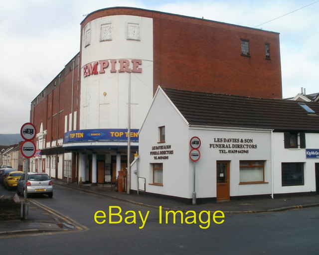 Photo 6x4 Former Empire cinema and bingo hall, Neath Boarded-up ...