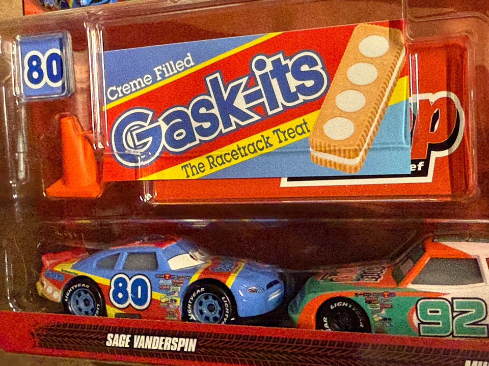 Disney Pixar Cars Sage Vanderspin and Murray Clutchburn cones, flags ...