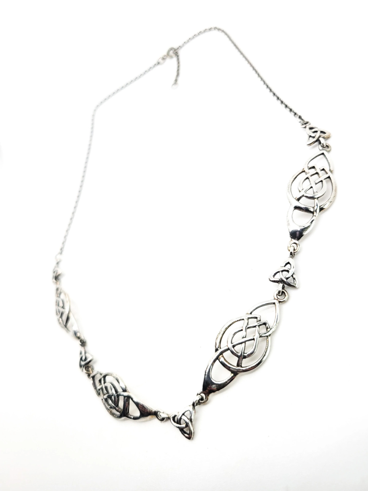 PT Celtic Irish Triquetra Trinity knot endless knot v… - Gem