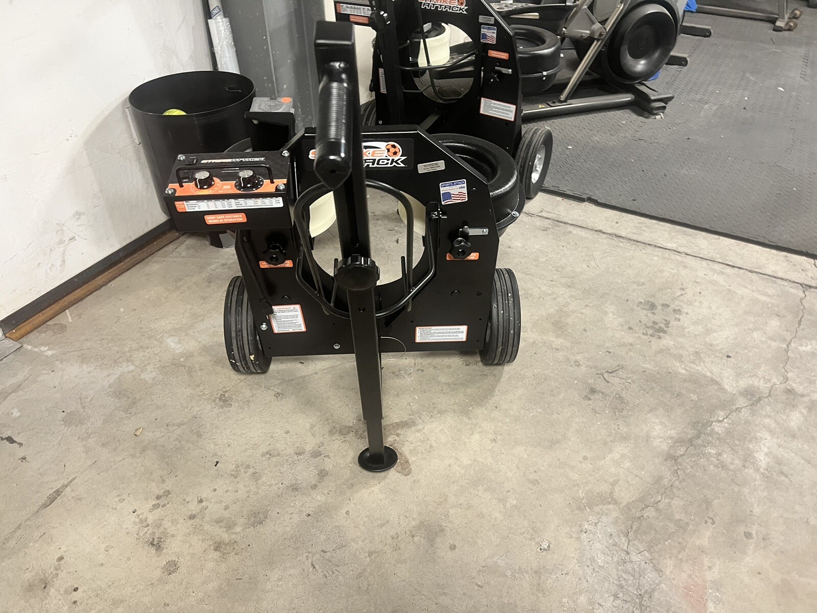 Strike attack soccer Pitching Machine AC Or DC Available With Charger ...